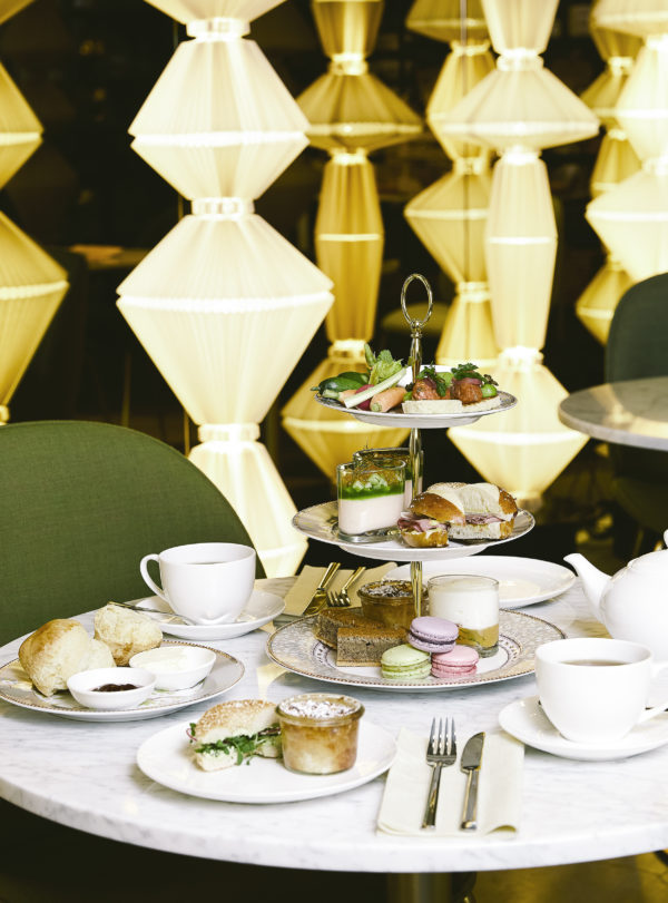 Das neue Restaurant tatar lädt zu Tavolatas und zur Tea Time ...